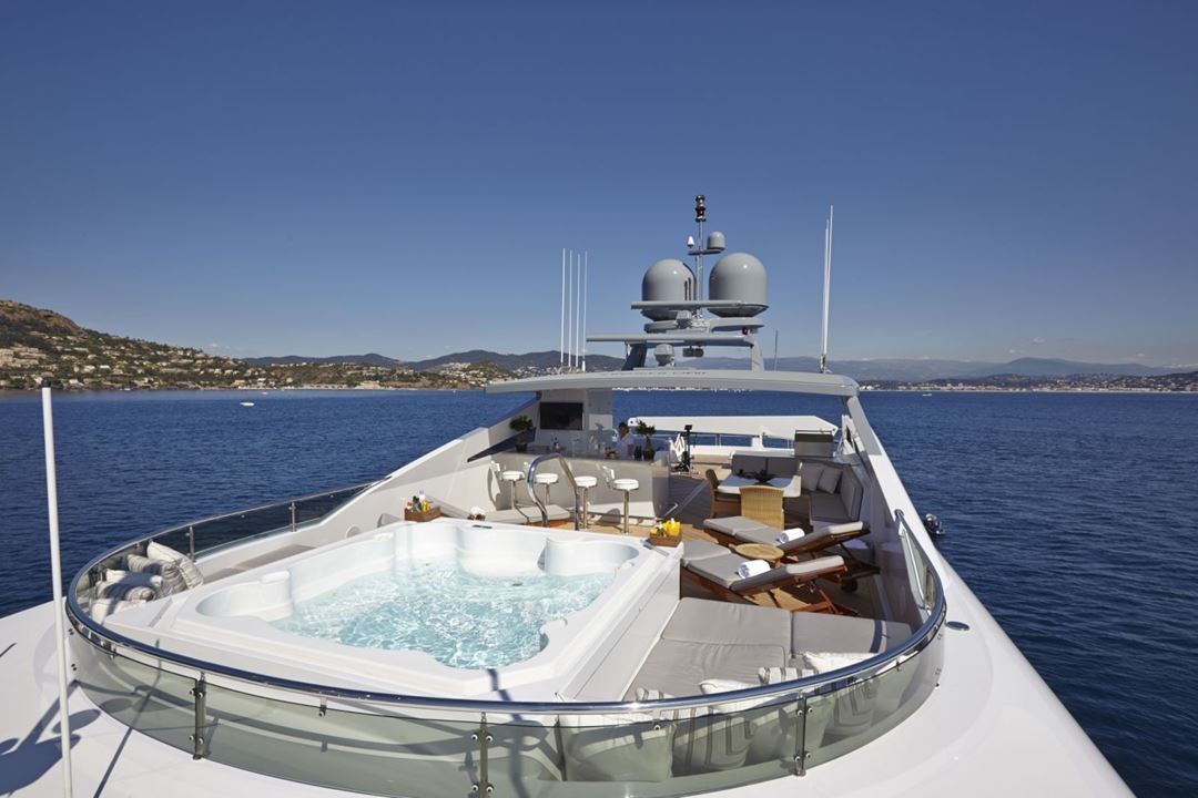 Zoom zoom zoom Yacht Charter super yacht for charter from 180 000 $ per ...