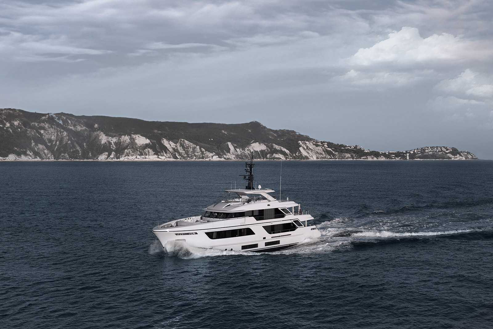 Stellamar Yacht Charter super yacht for charter from 160 000 € per week ...