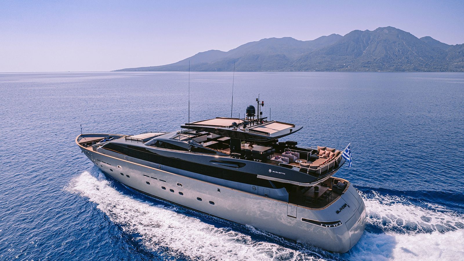 Islander ii Yacht Charter super yacht for charter from 65 000 € per ...