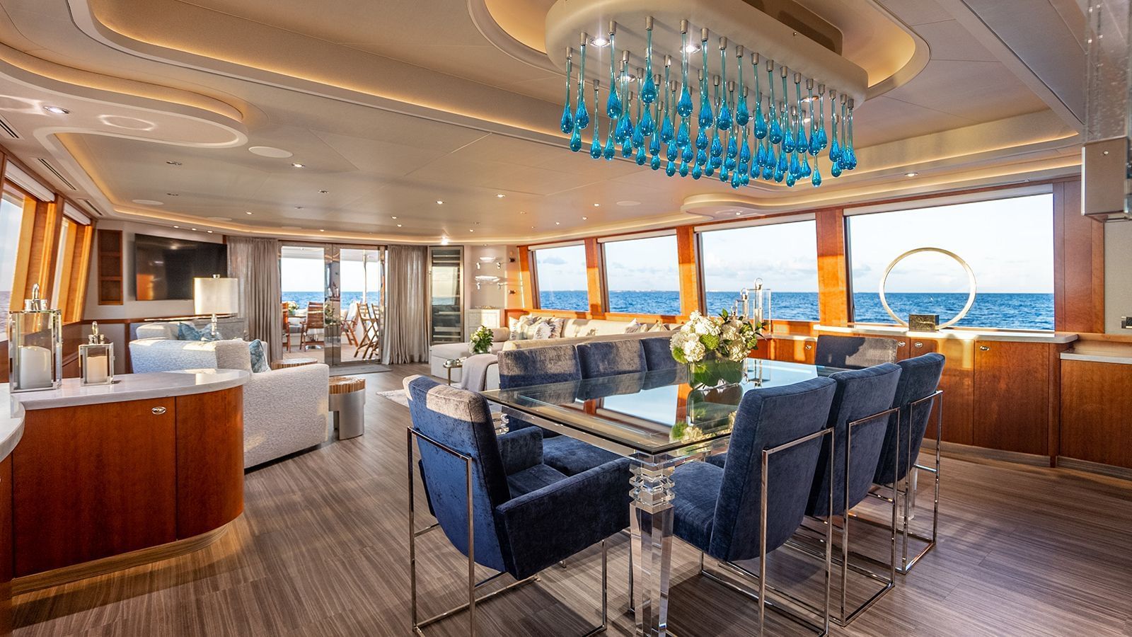 Kemosabe Yacht Charter super yacht for charter from 70 000 $ per week ...