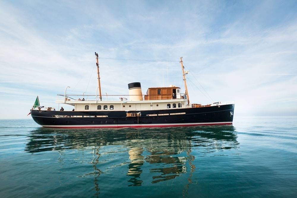 Taransay Yacht Charter super yacht for charter from 80 000 € per week ...