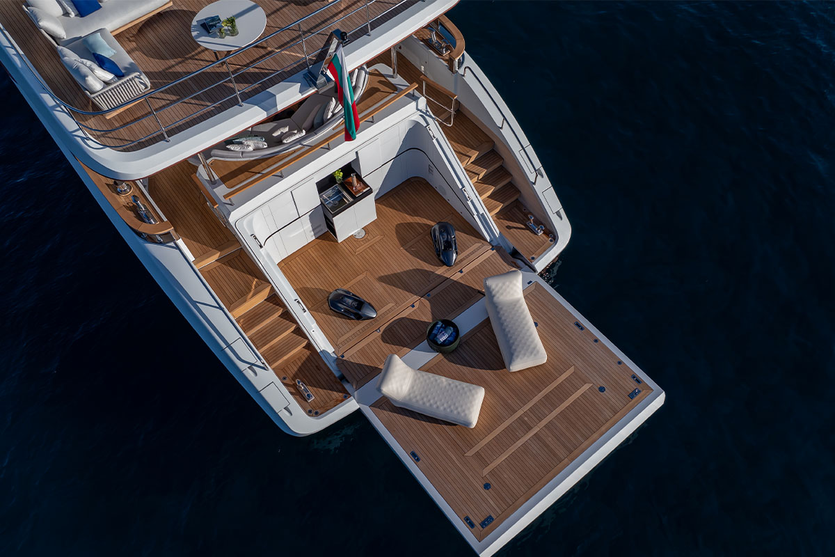 Angel Yacht Charter super yacht for charter from 170 000 € per week ...