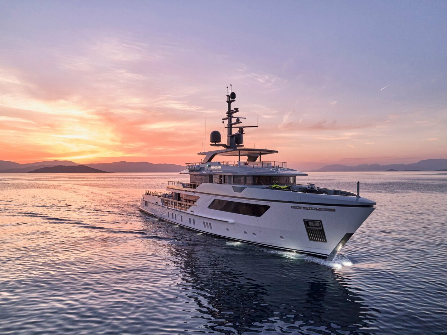 Para bellum Yacht Charter super yacht for charter from 300 000 € per ...