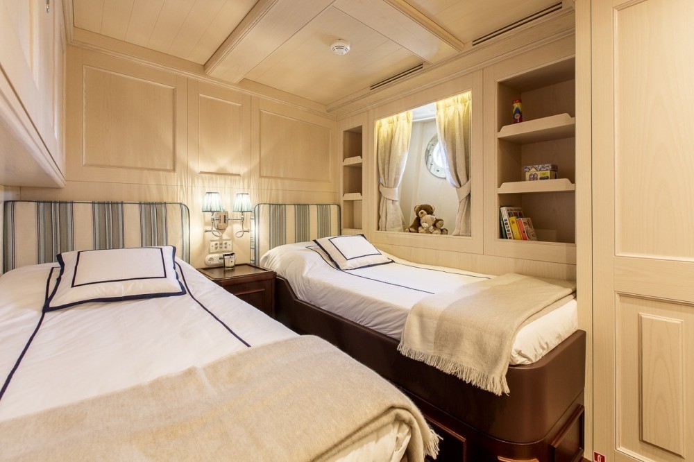 Taransay Yacht Charter super yacht for charter from 80 000 € per week ...