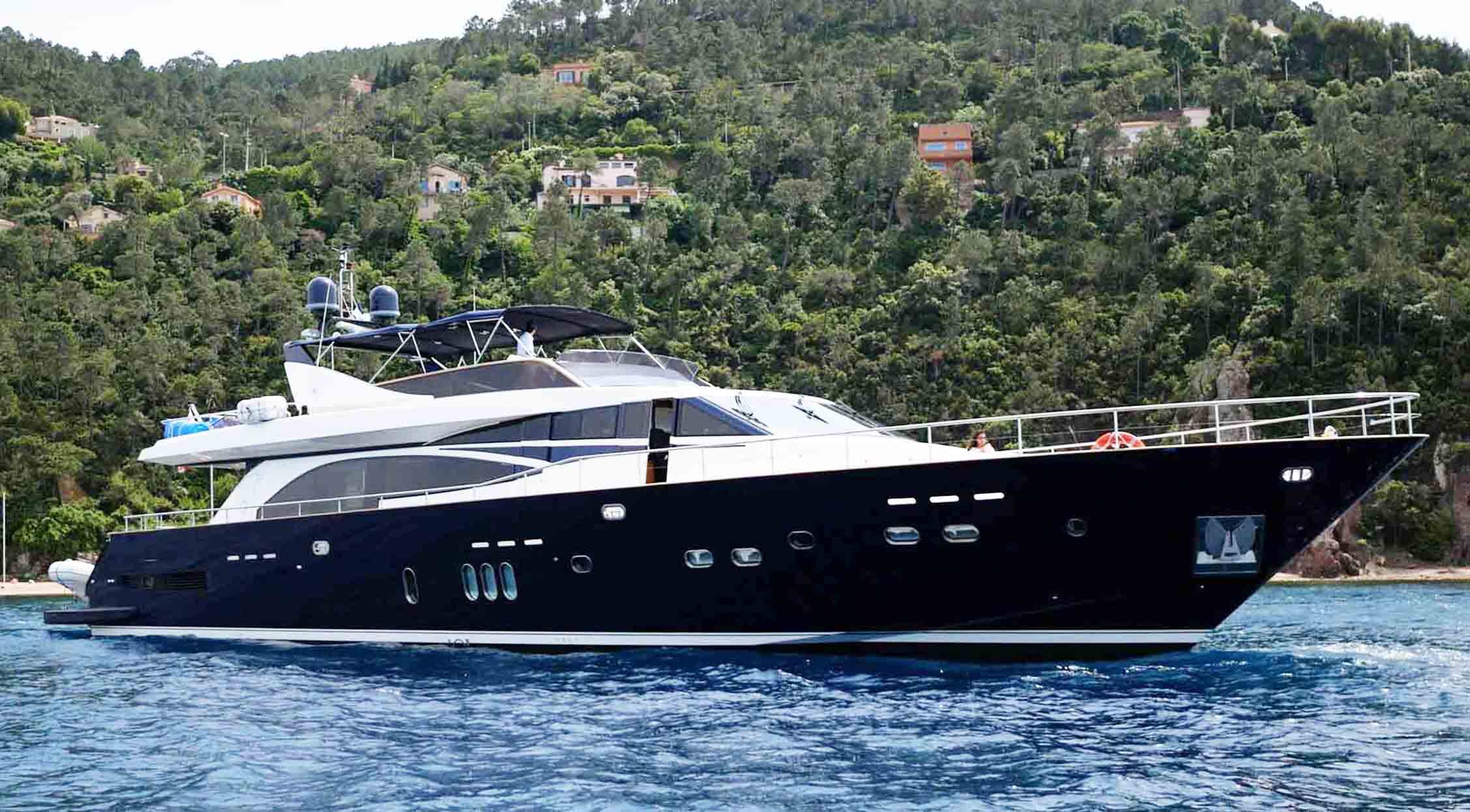 Lady amanda Yacht Charter super yacht for charter from 55 000 € per ...