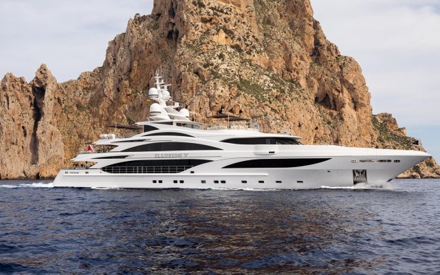 Illusion v Yacht Charter super yacht for charter from 350 000 € per ...